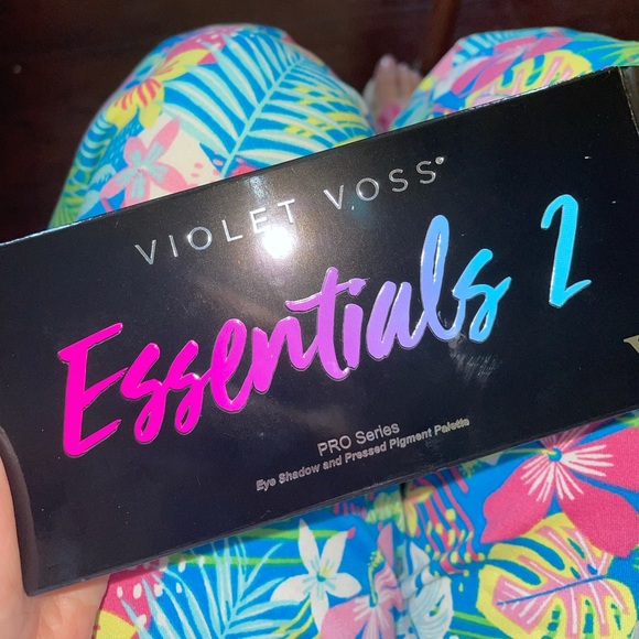 Violet Voss | Makeup | Violet Voss Essentials 2 Eyeshadow Palette | Poshmark
